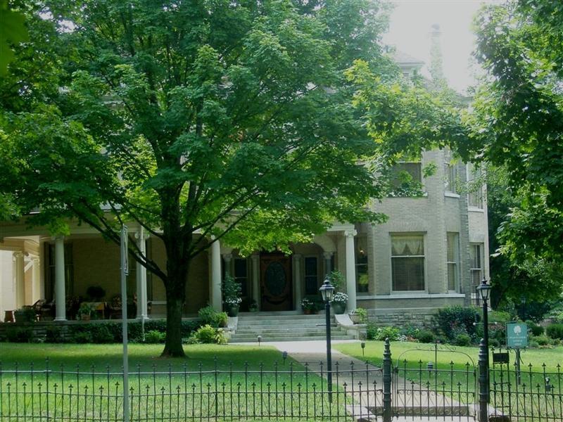 Twickenham Historic District - Huntsville Neighborhood